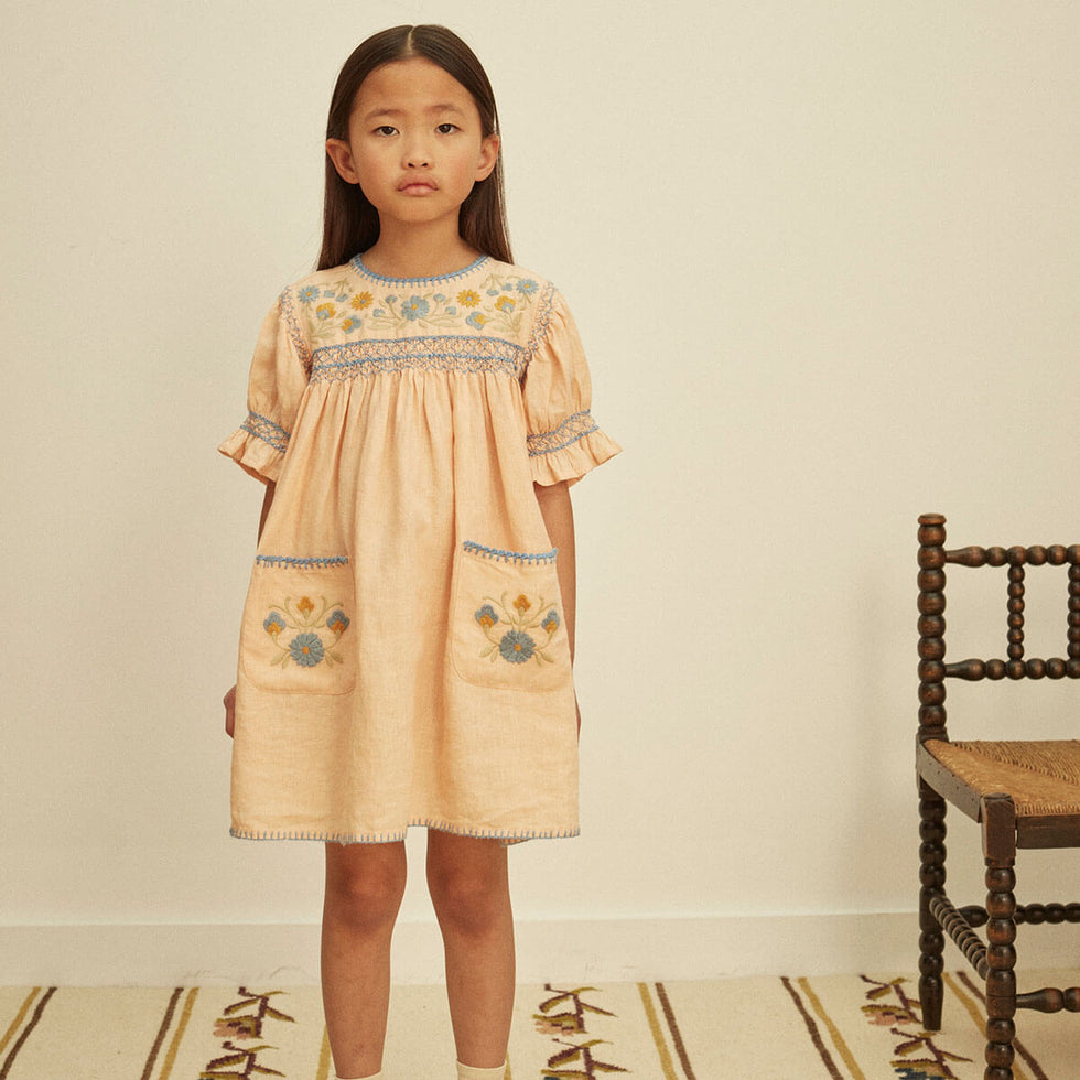 Apolina – Junior Edition