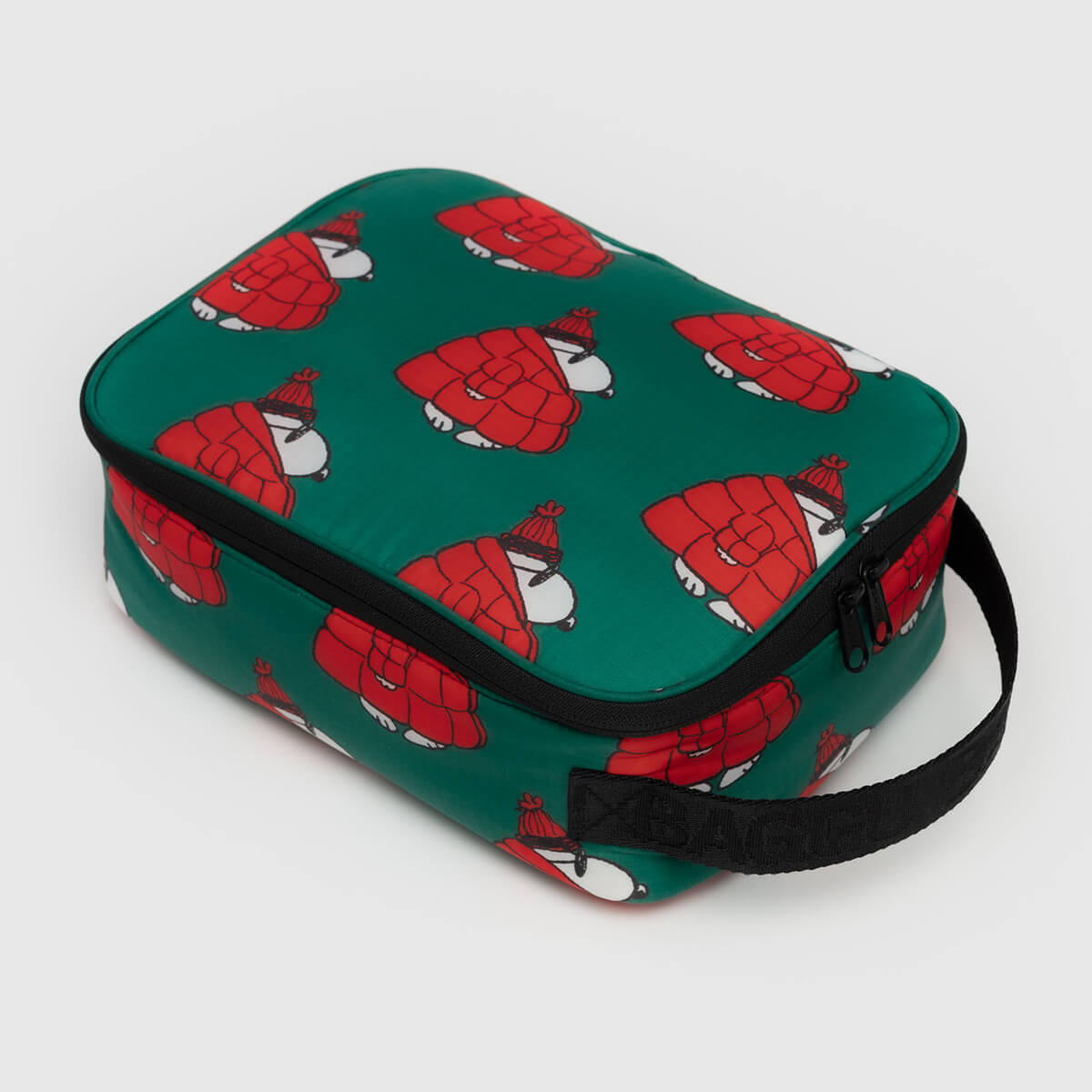 Lunch Box in Puffer Snoopy Red by Baggu – Junior Edition