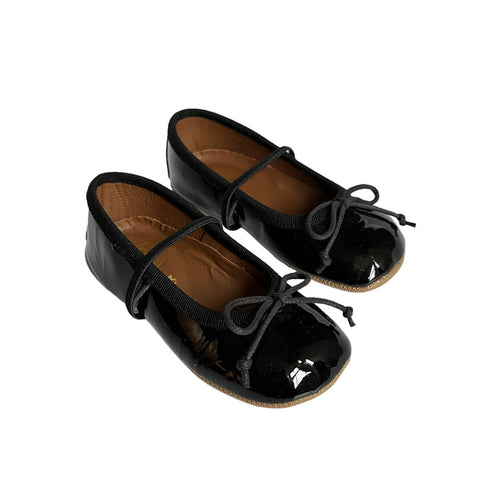 Shoes – Junior Edition