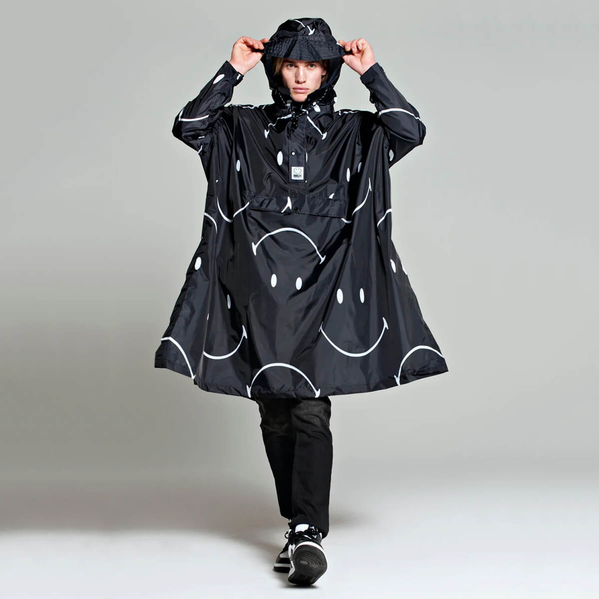 Classic Smile x Smiley Adult Rain Poncho by Rainkiss – Junior Edition